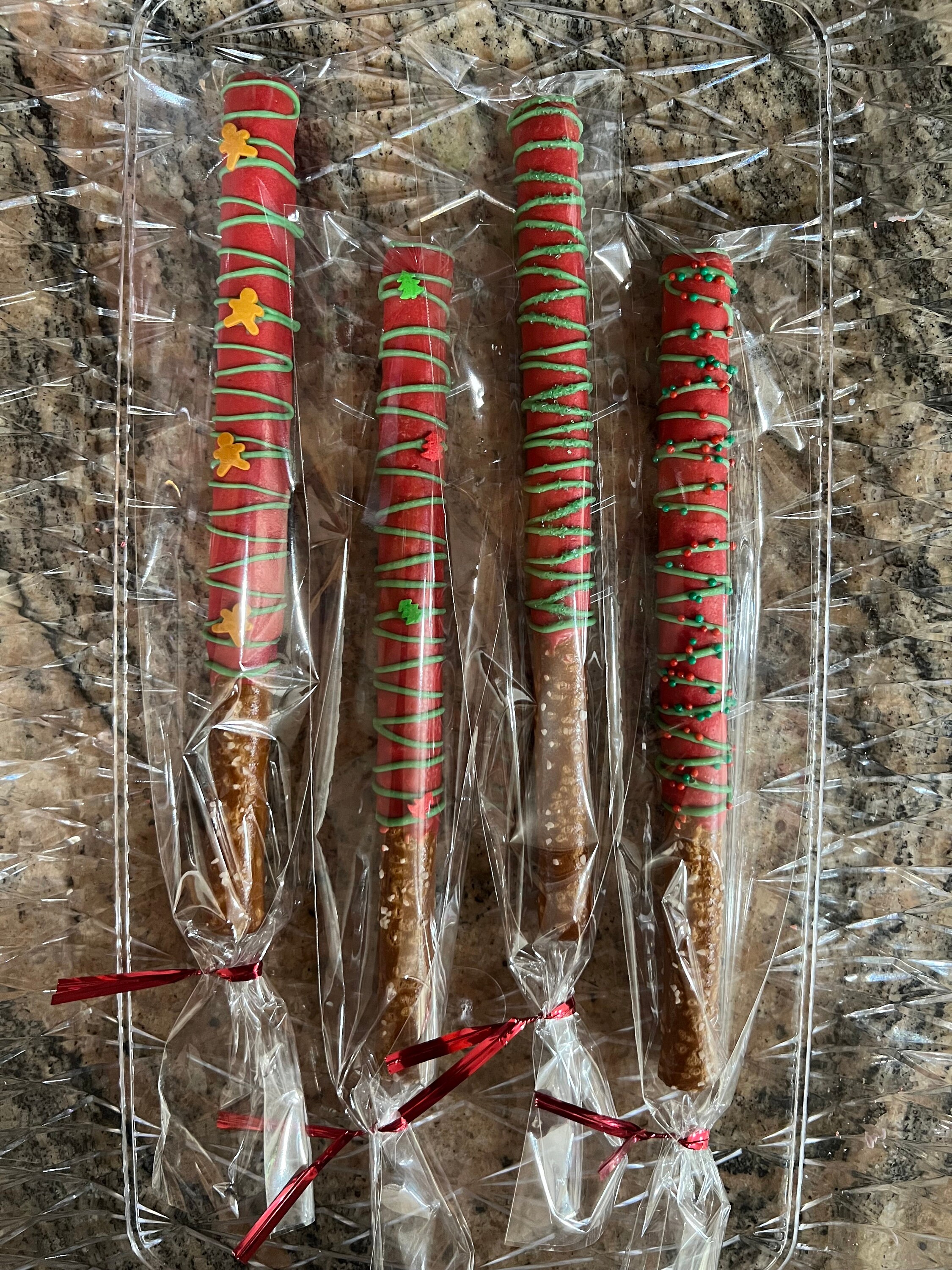 Christmas Chocolate Covered Pretzel Rods Holiday Winter Party Treats ...