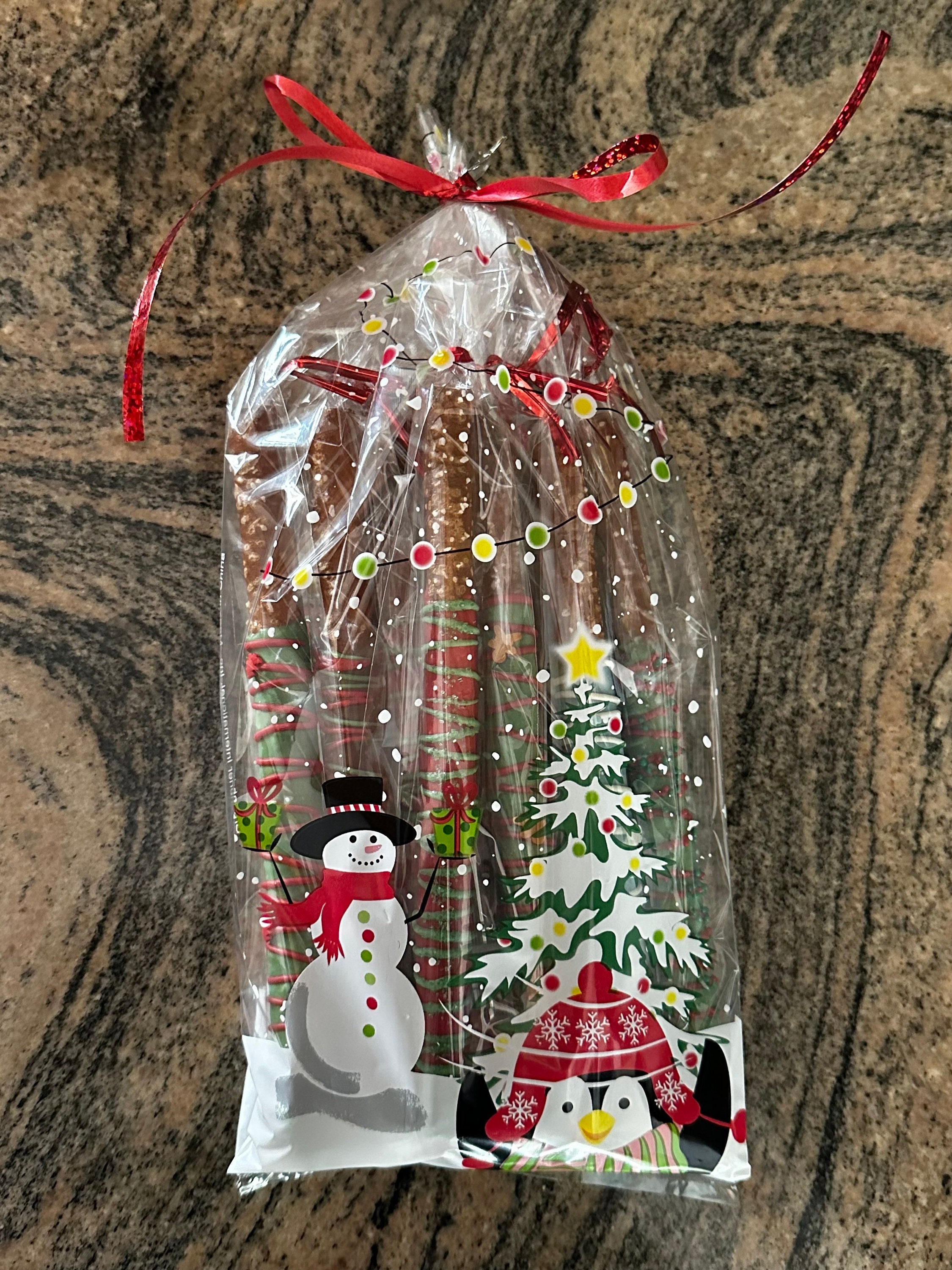 Christmas Chocolate Covered Pretzel Rods Holiday Winter Party Treats ...