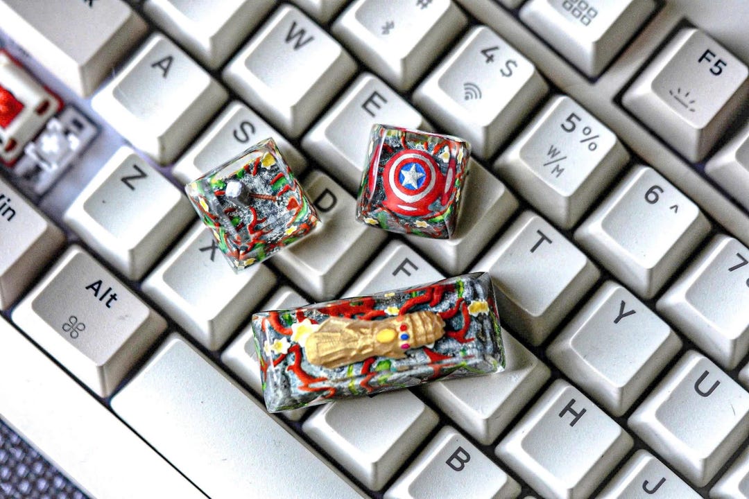 Iconic Hero Keycap, Supper Hero Resin Keycap, Halloween Gift , Handmade ...