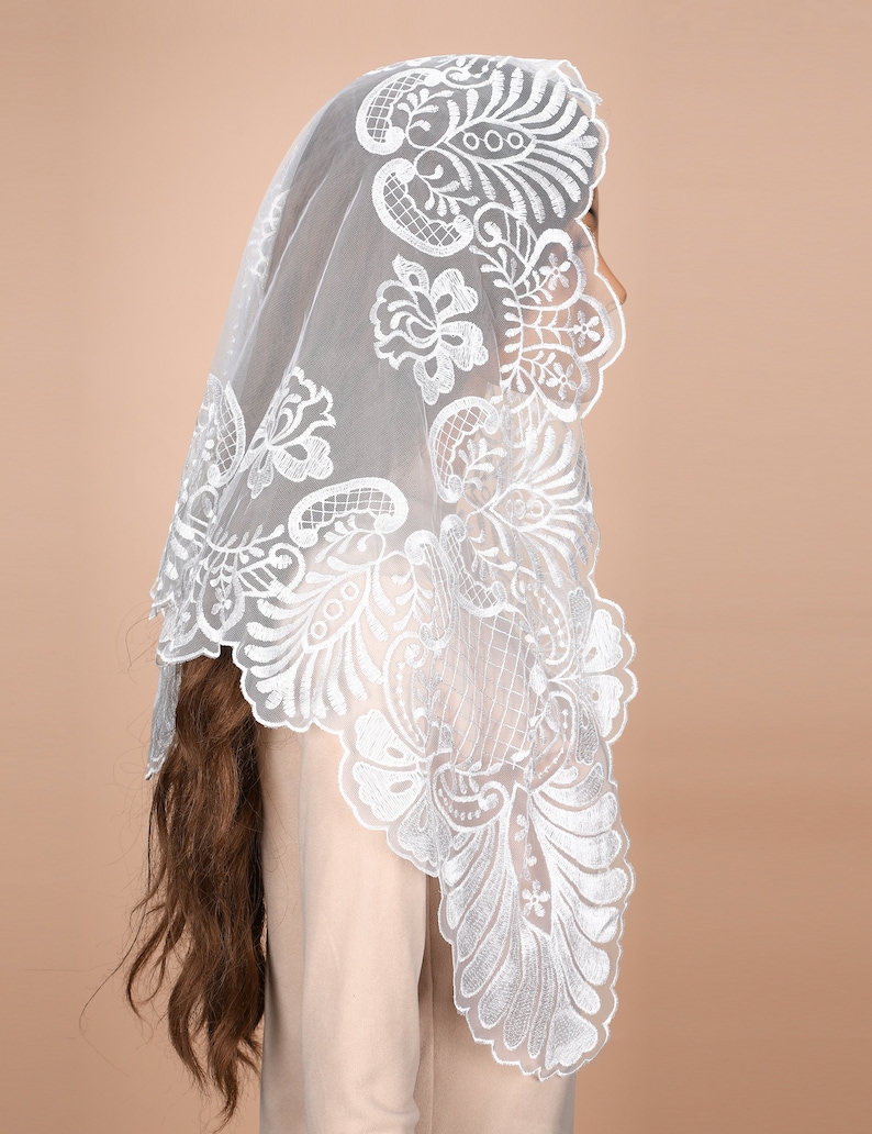 Mantveil Triangle Mantilla Chapel Veil: Traditional Cross Embroidered ...