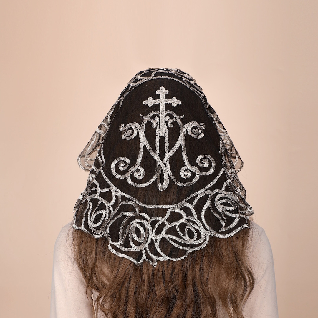 Mantveil Round Catholic Chapel Veil: Round Black, White or Black Gold ...