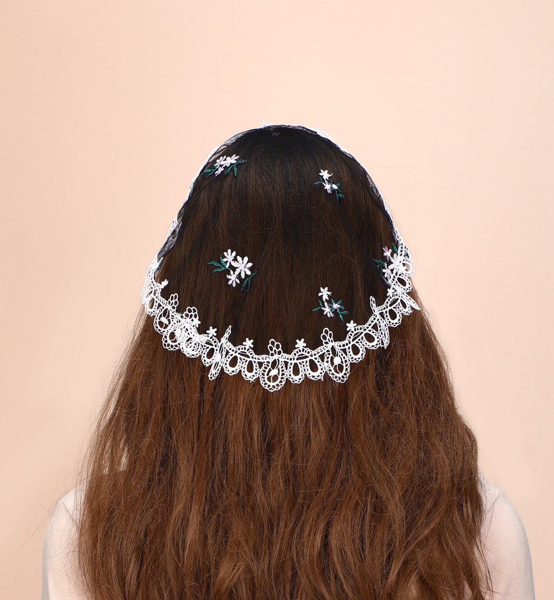 Round Catholic Veil Floral Lace Mandilla Inspired Mass Veil - Etsy