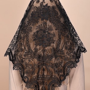 Black Lace Triangle Mantilla Veil: Catholic Church Scarf - Etsy