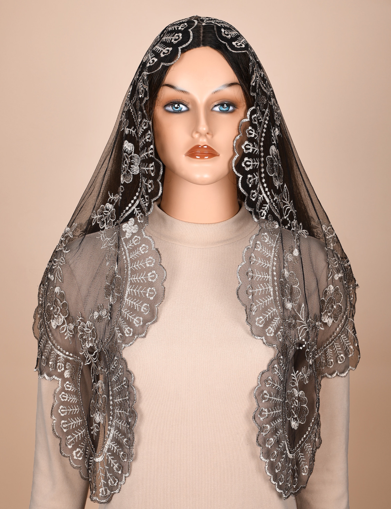 Mantveil Triangle Catholic Chapel Veil: Black, White or Black Gold JHS ...