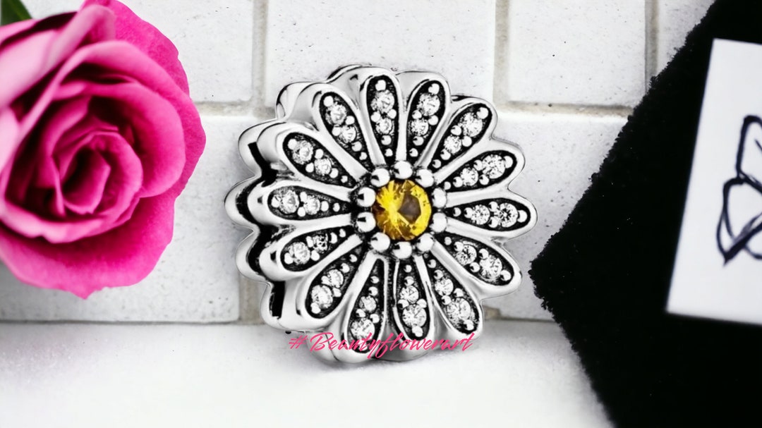 PANDORA Reflexions Sparkling Daisy Flower Clip Charm #798766C01 - Etsy