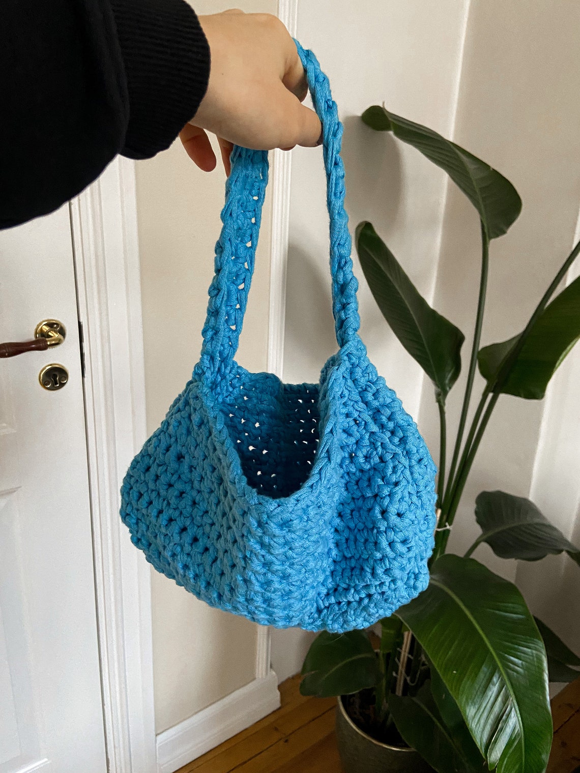 Crochet Shoulder Purse Pattern, Crochet Chunky Bag, Chunky Yarn Purse ...