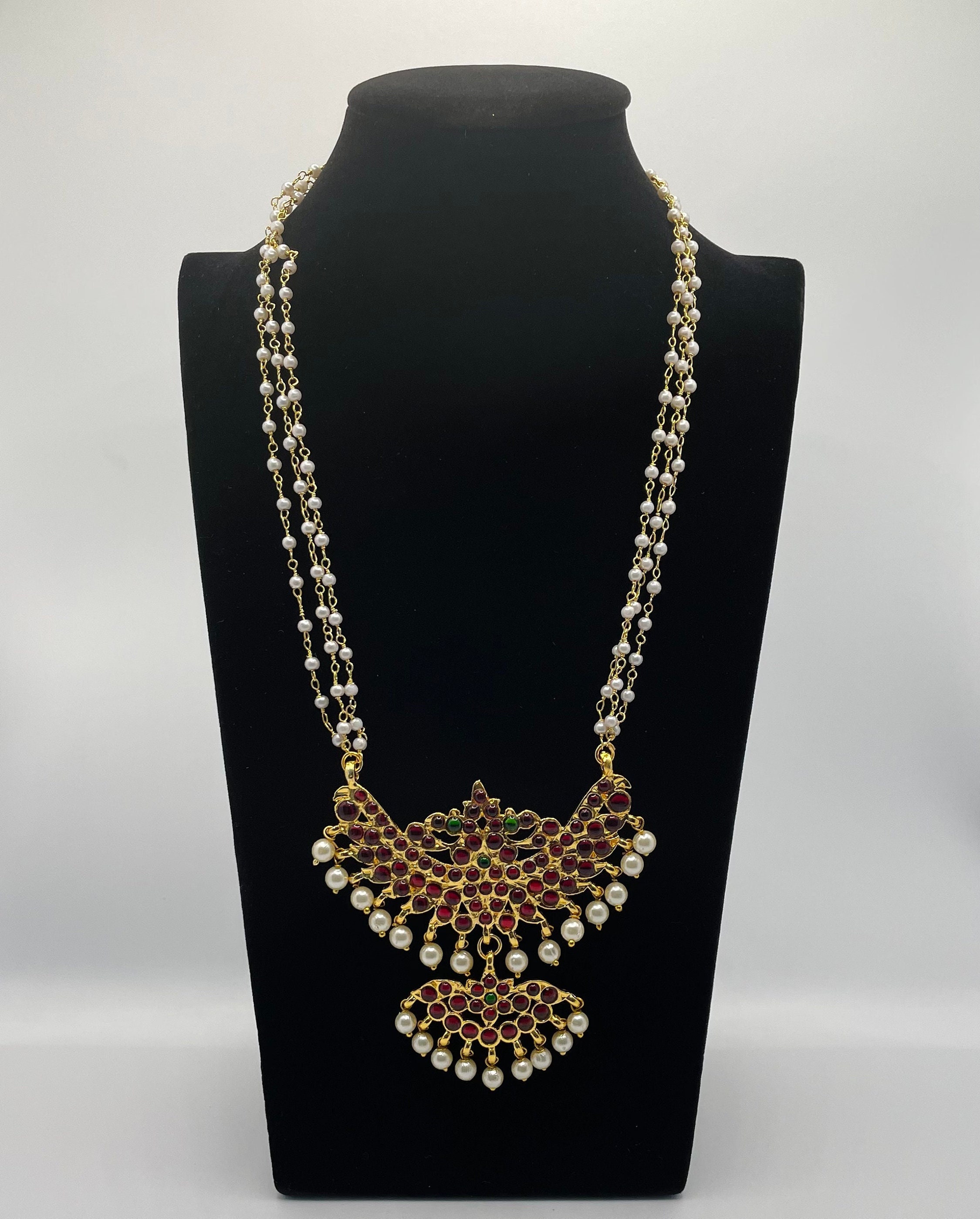 Indhuha Handgemachter indischer traditioneller Schmuck runder Motiv ...