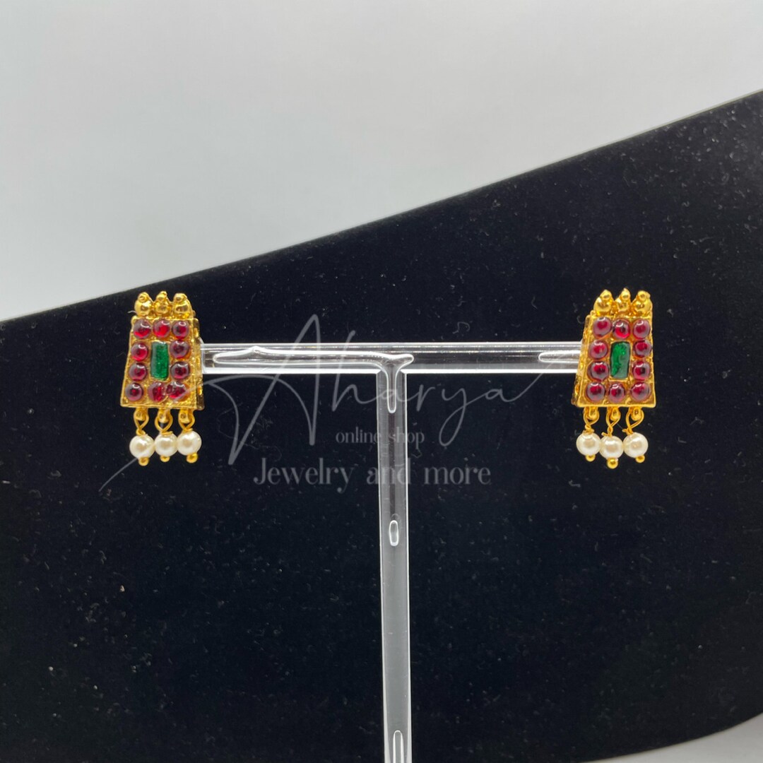 Chathura handgemachter Kempstein Ohrstecker in rot, grün und blau ...