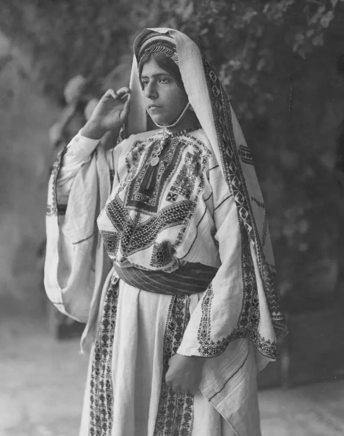 Palestinian Tatreez Ramallah Thobe Design Cross Stitch Pattern ...