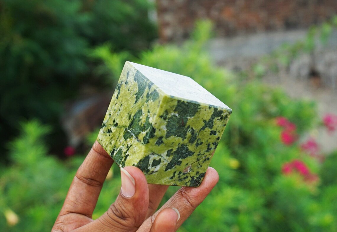Hand-polished Green Nephrite Jade Cube - 55mm - Healing Crystal Energy ...