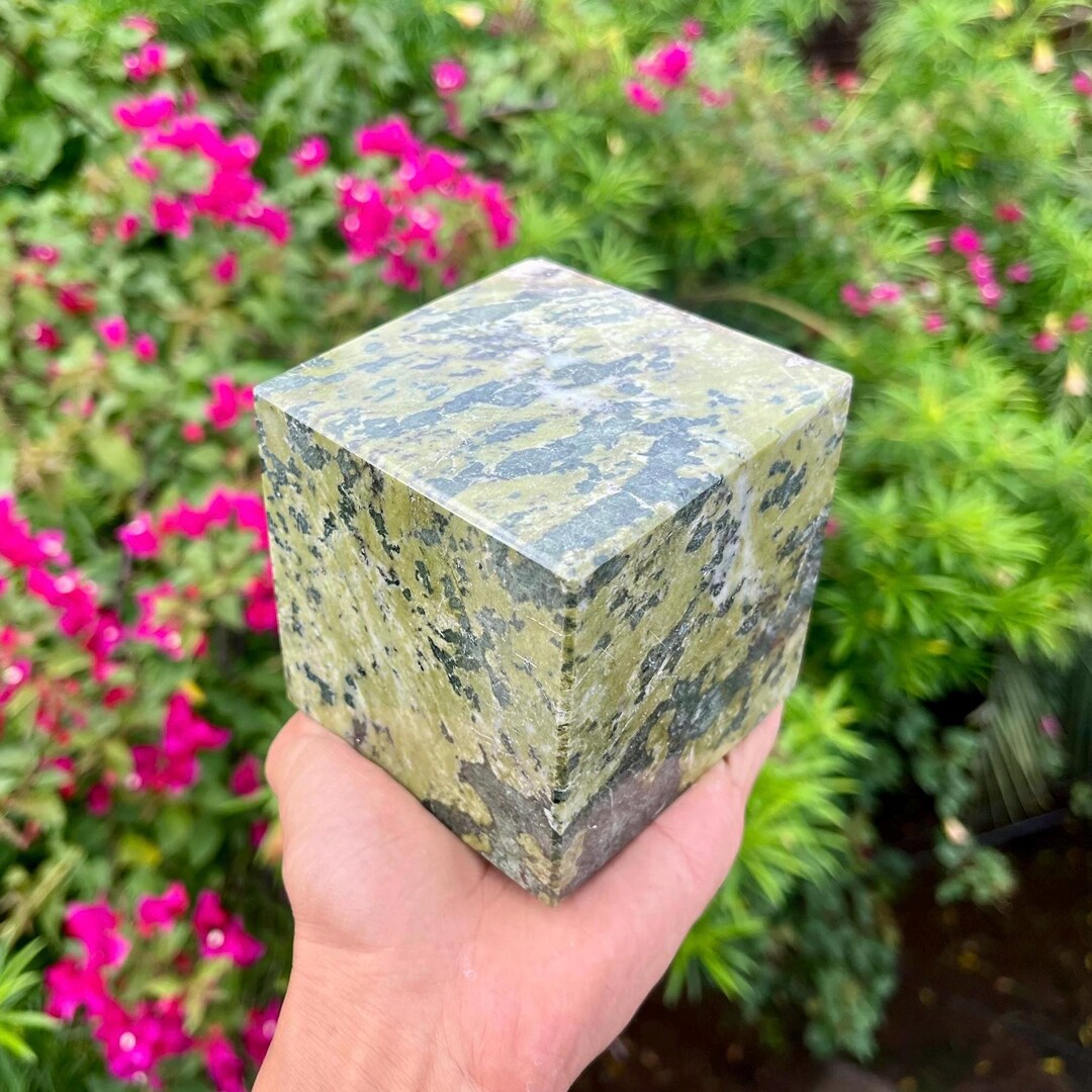 Hand-polished Green Nephrite Jade Cube - 80 MM - Healing Crystal Energy ...