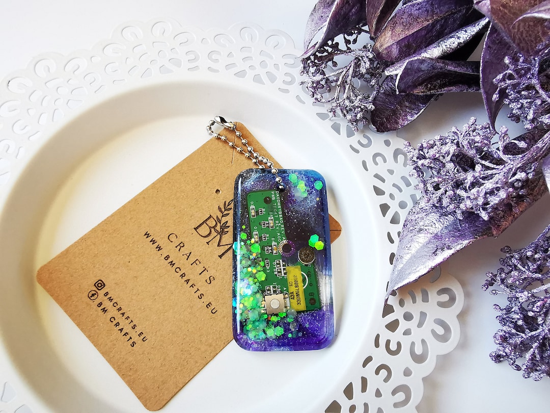 Electronic Board Plate Keychain Pcb Plate Resin Keychain Original ...