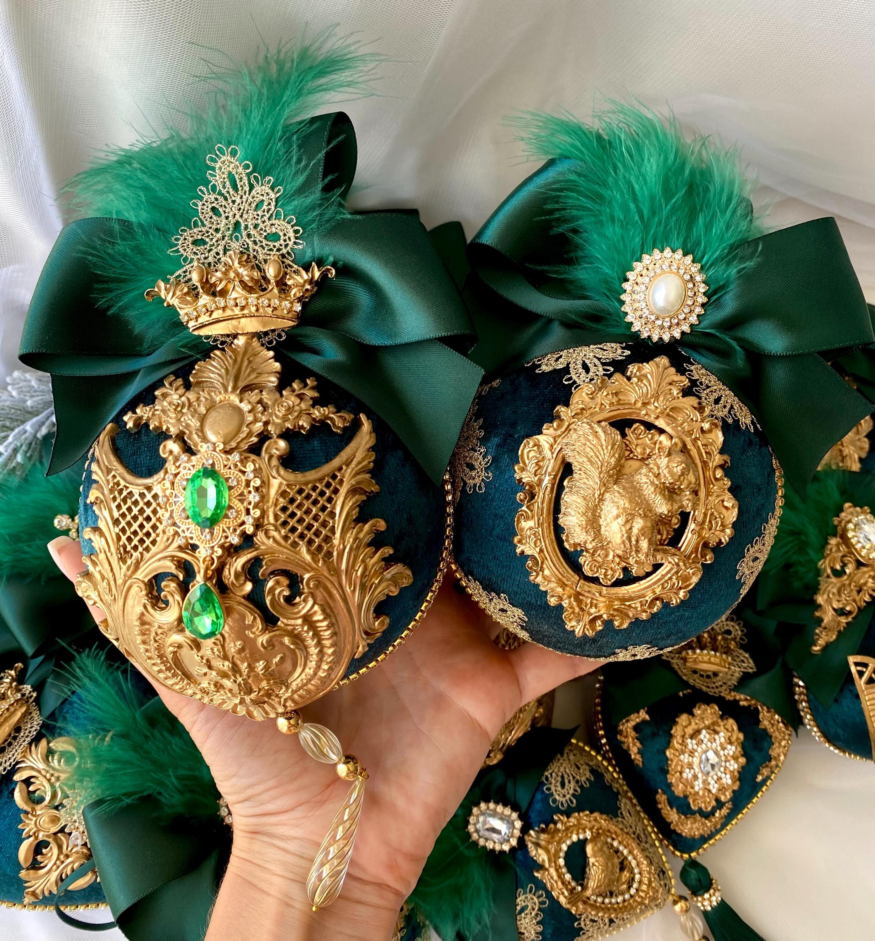 Set of Christmas Balls in Green With Gold Decoration, Velvet Christmas ...