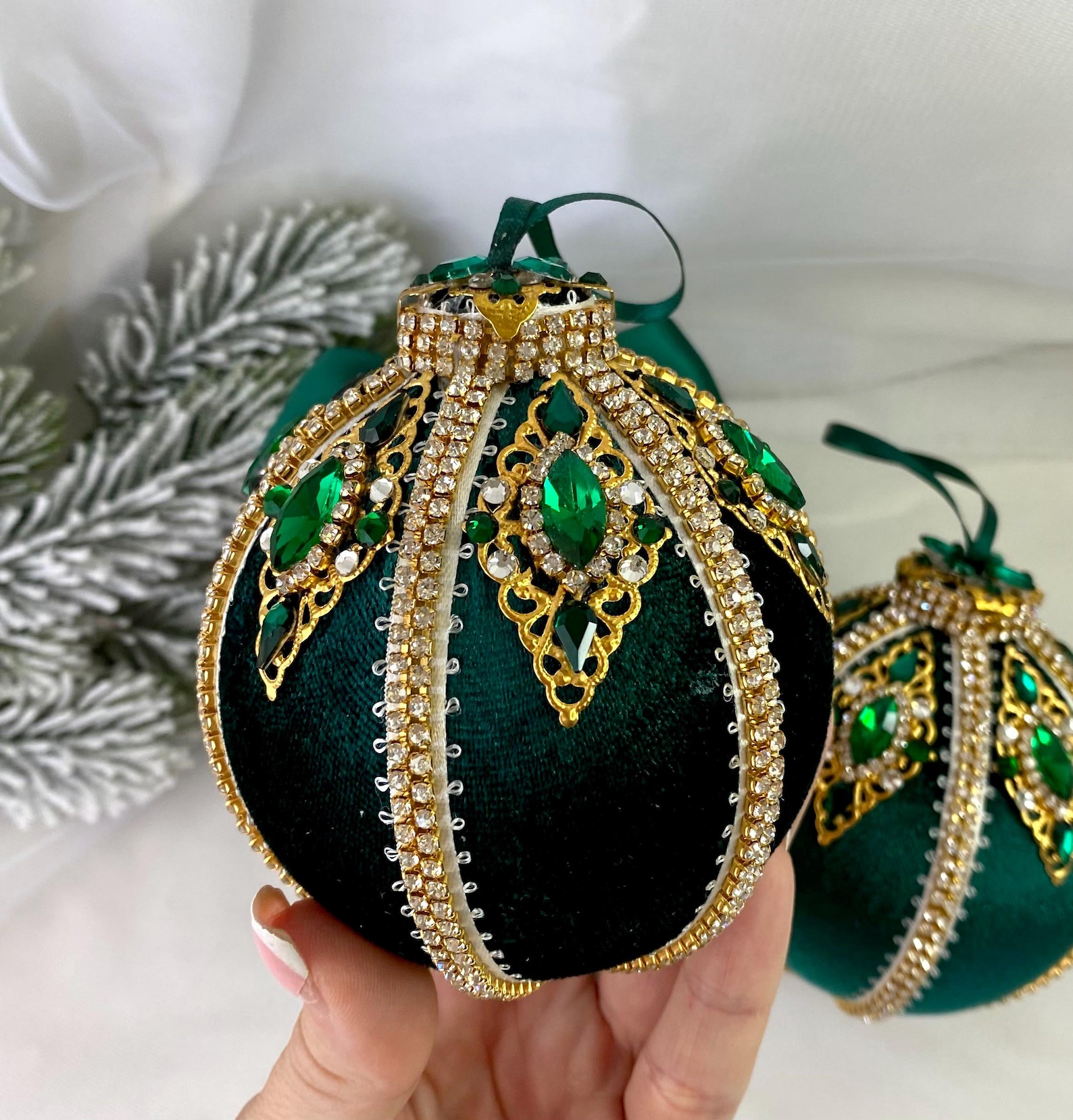 Set of Christmas Green Balls With Gold Decoration, Balls With ...