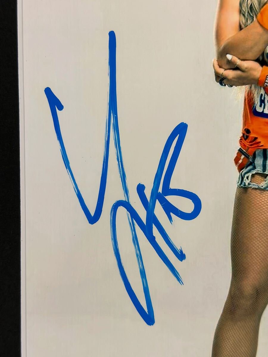 Liv Morgan Signed WWE 8x10 Photo - Etsy