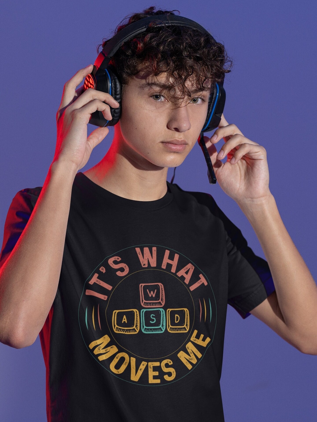 PC Gamer Gift, AWSD Online Gaming Shirt, It's What Moves Me Funny Pc ...