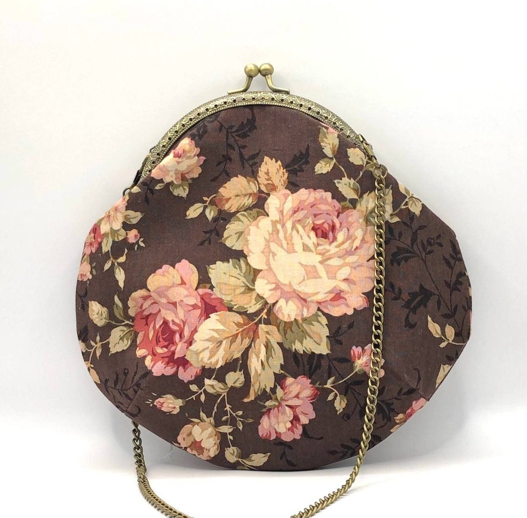 Kiss Clasp Bag / Metal Frame Bag / Crossbody Purse / Purse Coin Bag ...