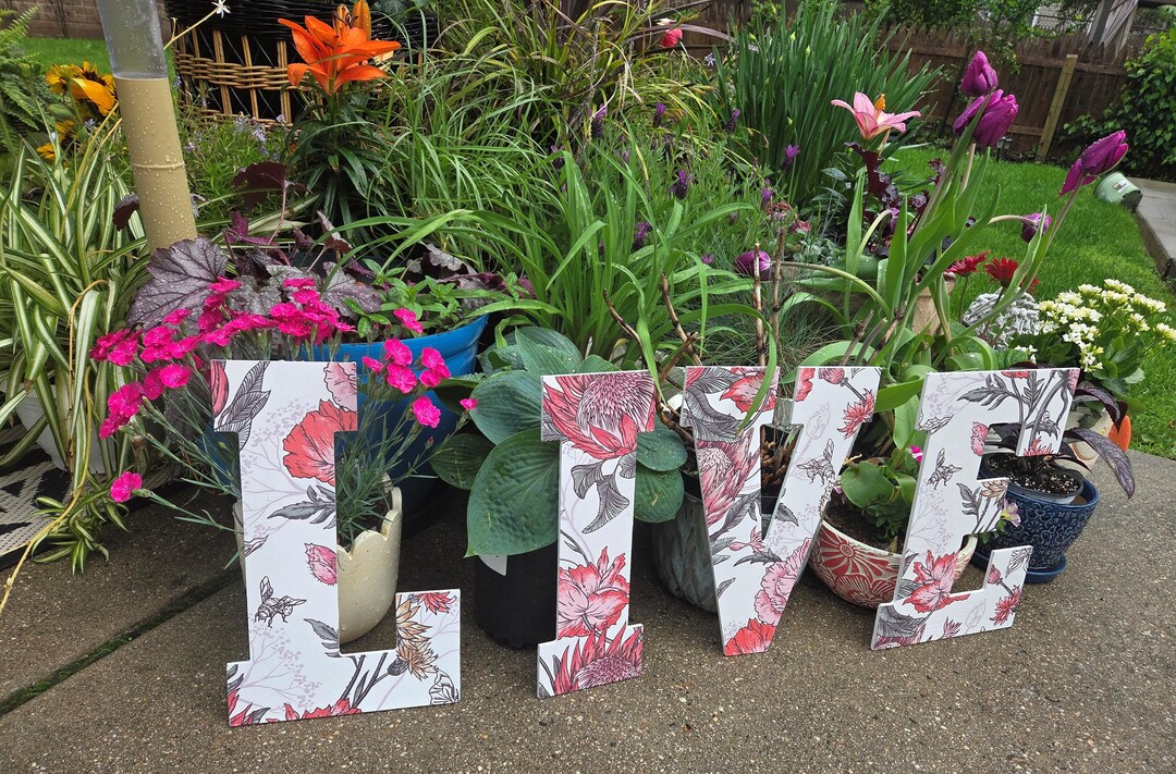 LIVE Wooden Letters | 13" Floral Garden Sign | Mindful Garden Decor ...