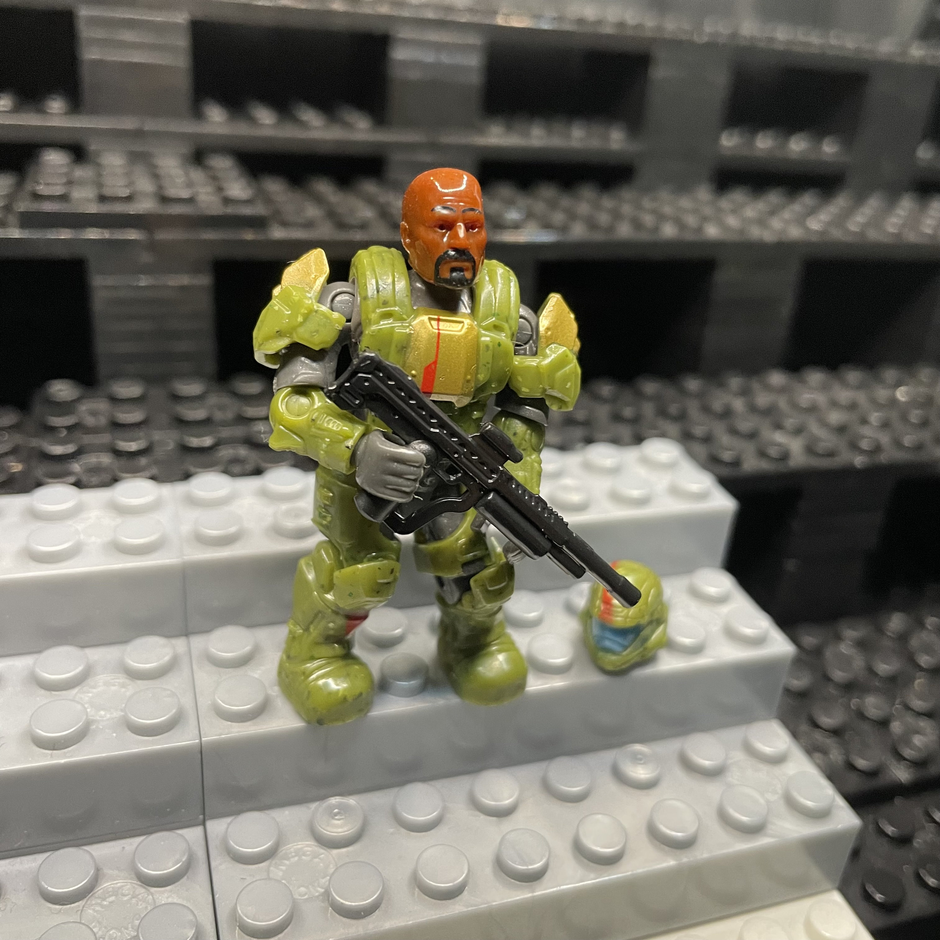 From MEGA BLOKS HALO Smuggler Intercept Building Set 38169 CNH00 Main ...