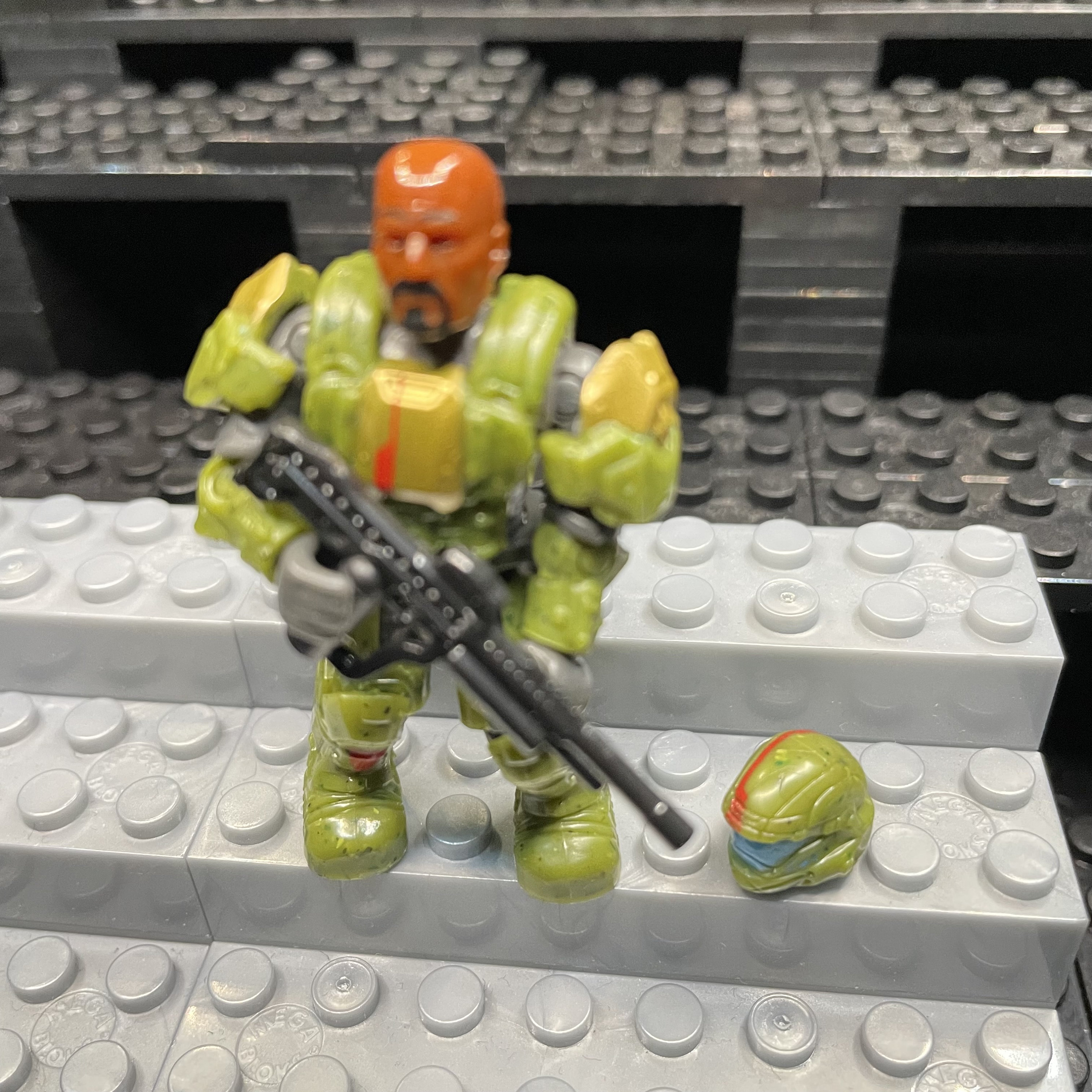 From MEGA BLOKS HALO Smuggler Intercept Building Set 38169 CNH00 Main ...