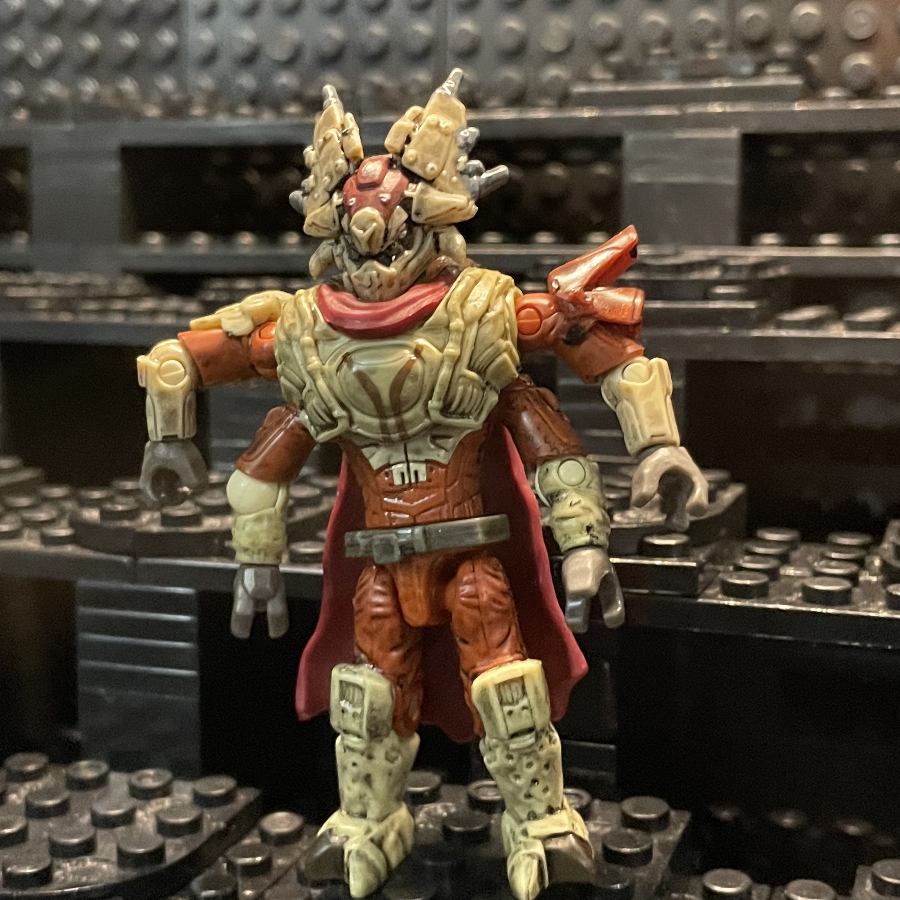 Mega Construx Destiny Fallen Walker #DPJ13 Figure Fallen Captain Patrol ...