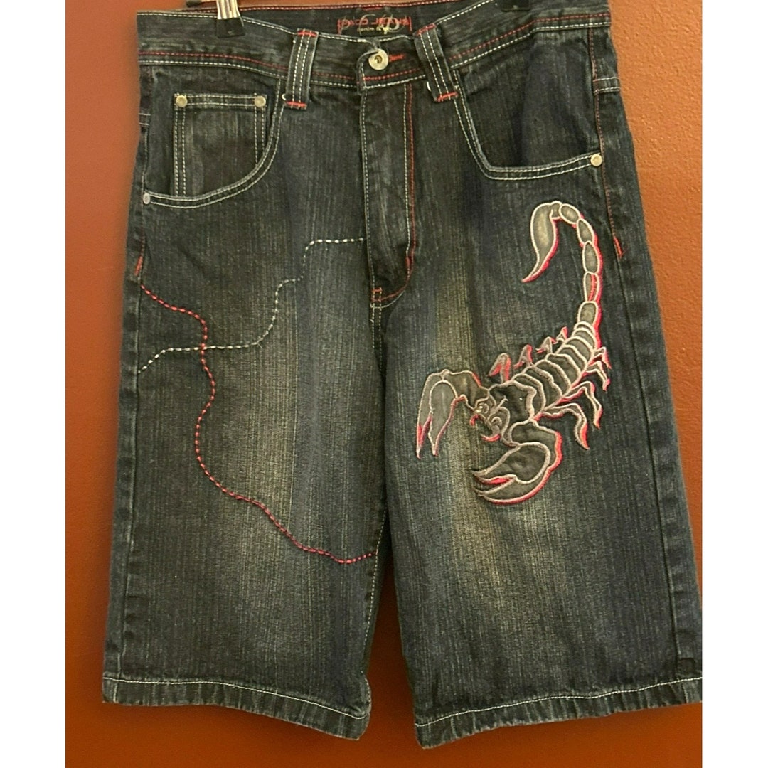 Paco Men's Red Scorpion Applique Y2K Skater Shorts Size 30 Retro ...