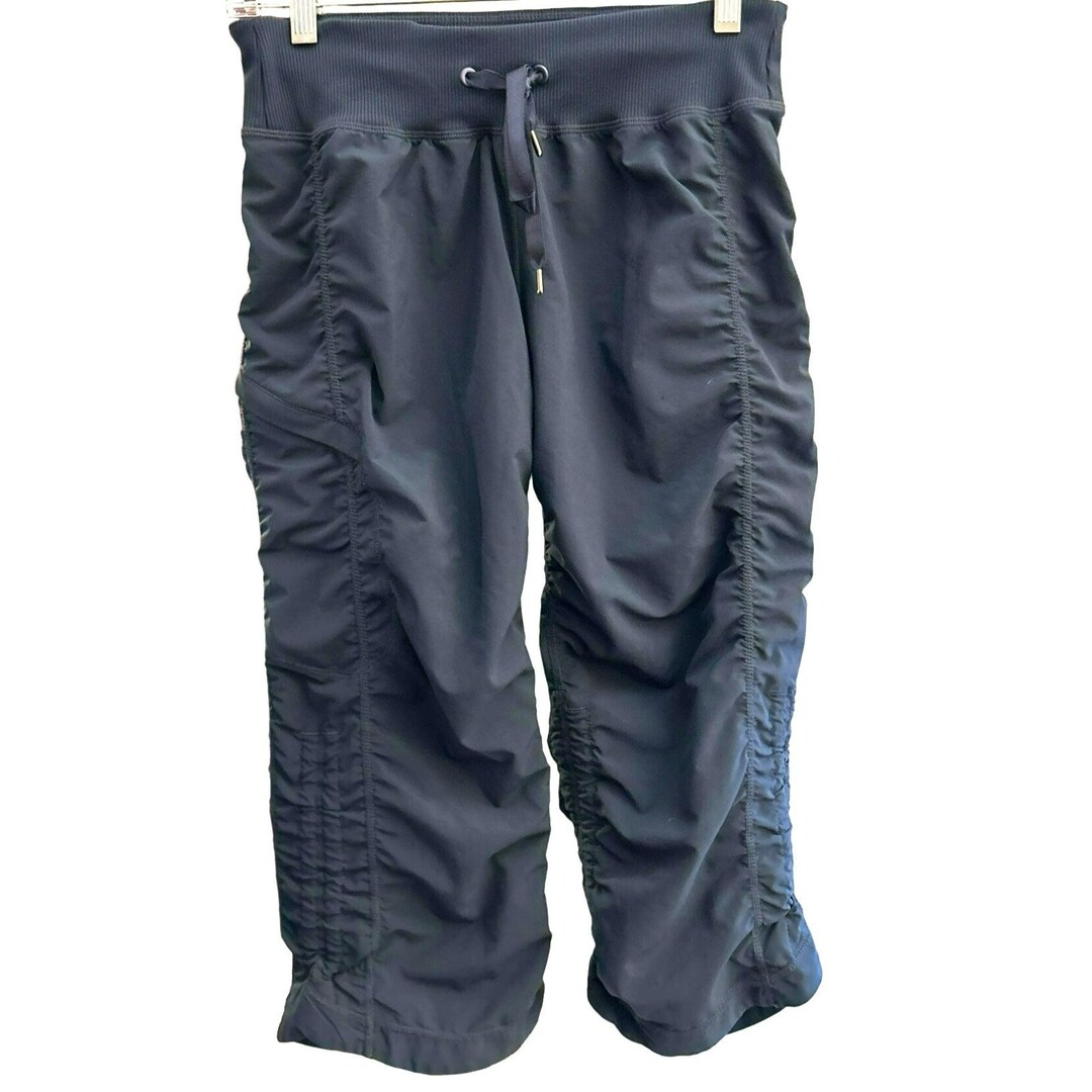 Zella Women's Navy Blue Work It Capri Cinch Hem Ruched Zumba Yoga Pants ...