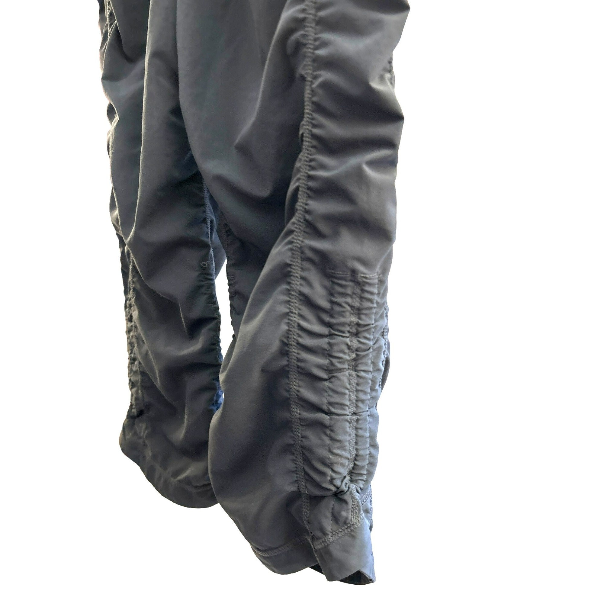 Zella Women's Navy Blue Work It Capri Cinch Hem Ruched Zumba Yoga Pants ...