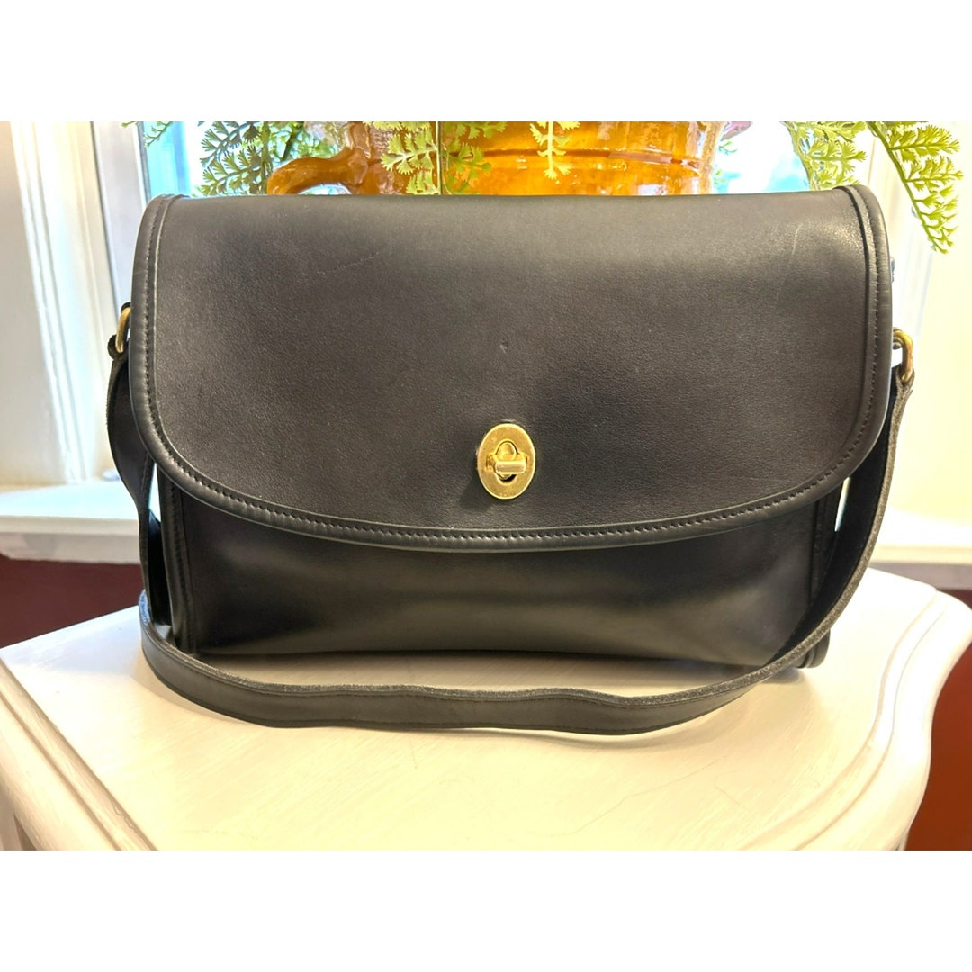 Vintage Coach 1997 Black Metropolis Flap Bag E7M-9022 Adjustable Strap ...