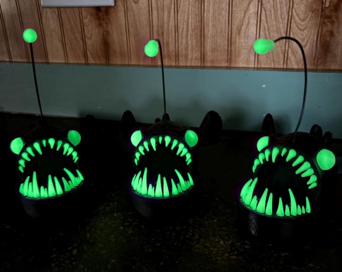Angler/lantern Fish, 3D Printed, Glows in the Dark, Movable Tail & Jaw ...