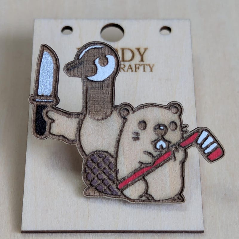 Beaver Brooch - Etsy