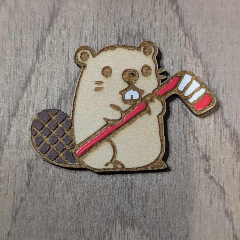 Beaver Brooch - Etsy