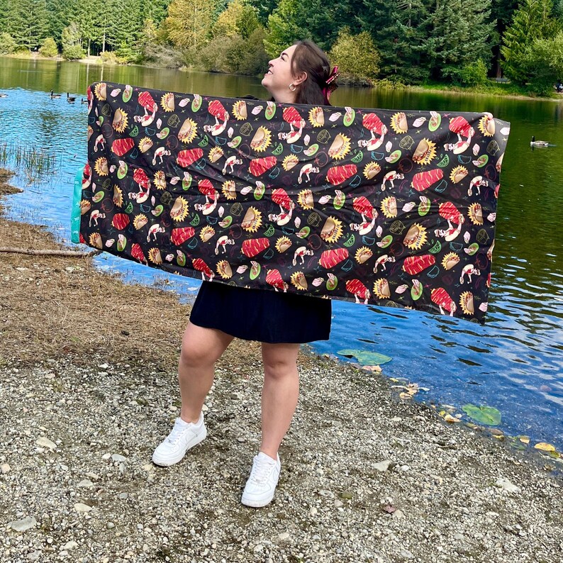 Tacos Pattern: 2-in-1 Beach Towel Backpack | Mochitoalla | Teporingo ...