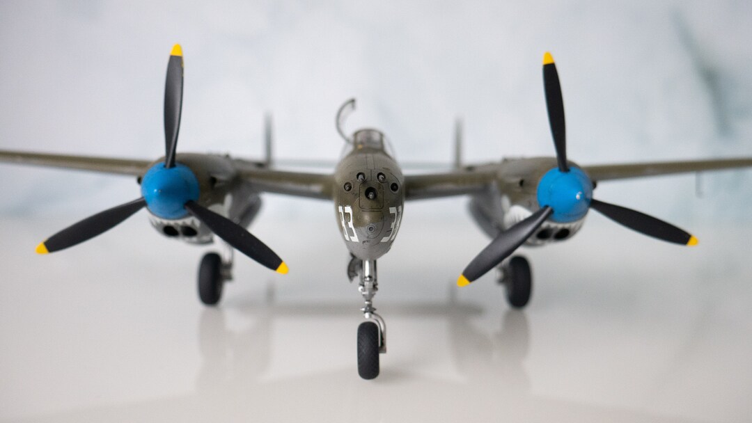 Scale Model Lockheed P-38 F/G Lightning, 1/48 - Etsy