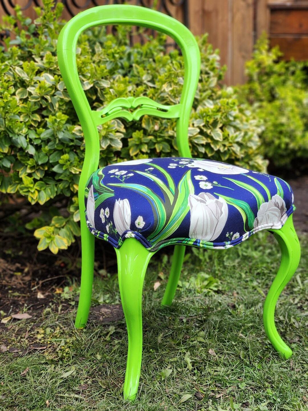 Spring is in the Air With This Green and Blue Beauty of a Chair - Etsy