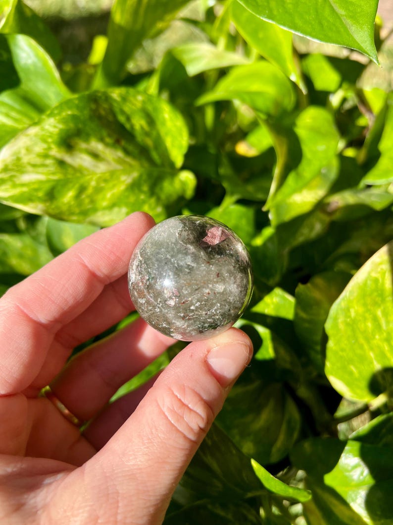 Garden Quartz Sphere | Lodolite - Etsy