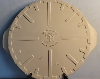 Pampered Chef Round Pizza Stone Family Heritage Classic Collection 15 ...