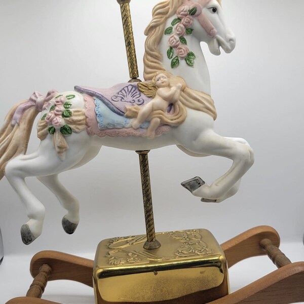 Musical Carousel - Etsy