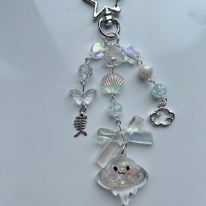 HANDMADE Cute Kawaii Stingray Keychain, Beaded Accessories, Aesthetic ...