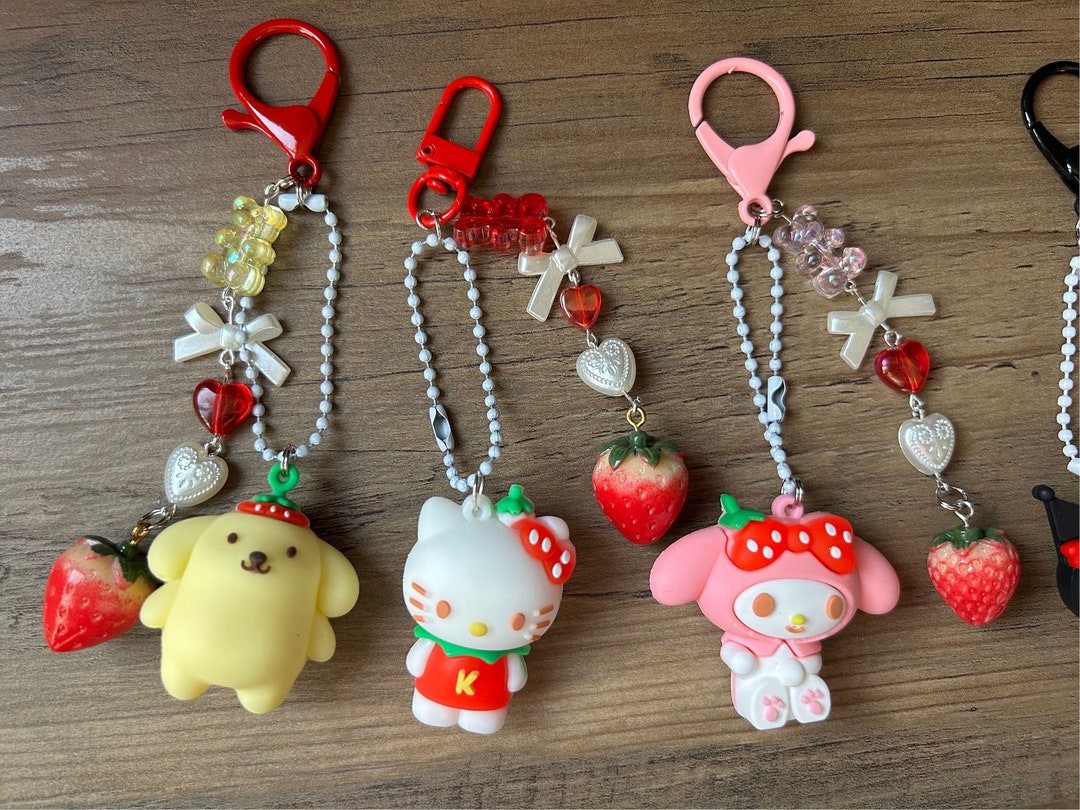 Super Cute Handmade Kawaii Strawberry Keychains, Cinnamoroll, Beaded ...