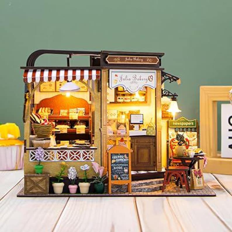 DIY Miniature Bakery Dollhouse Kit With LED Light - Etsy