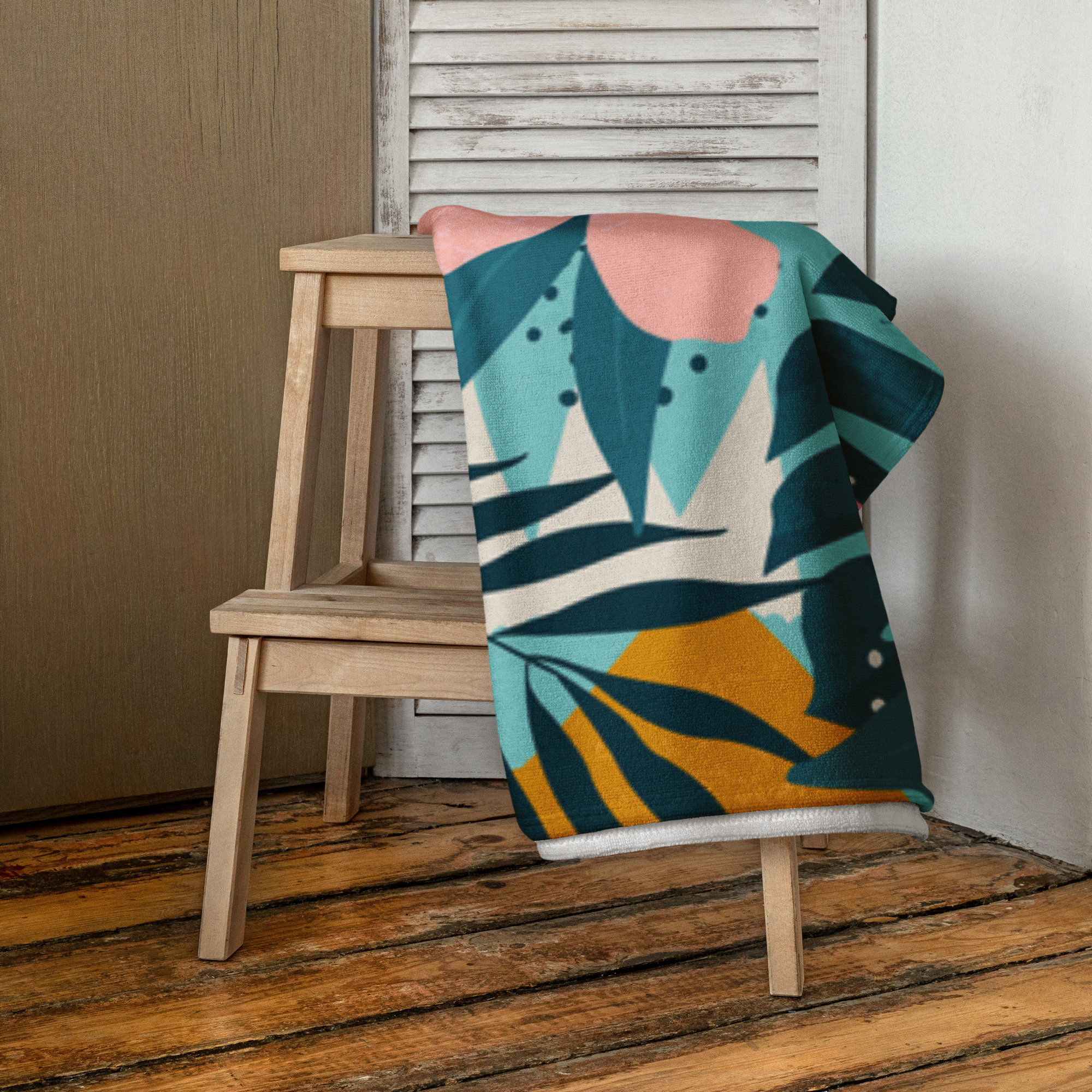 Aloha Pink Hibiscus Palm Tree Towel, Floral Towel, Hawaii Beach Towel ...