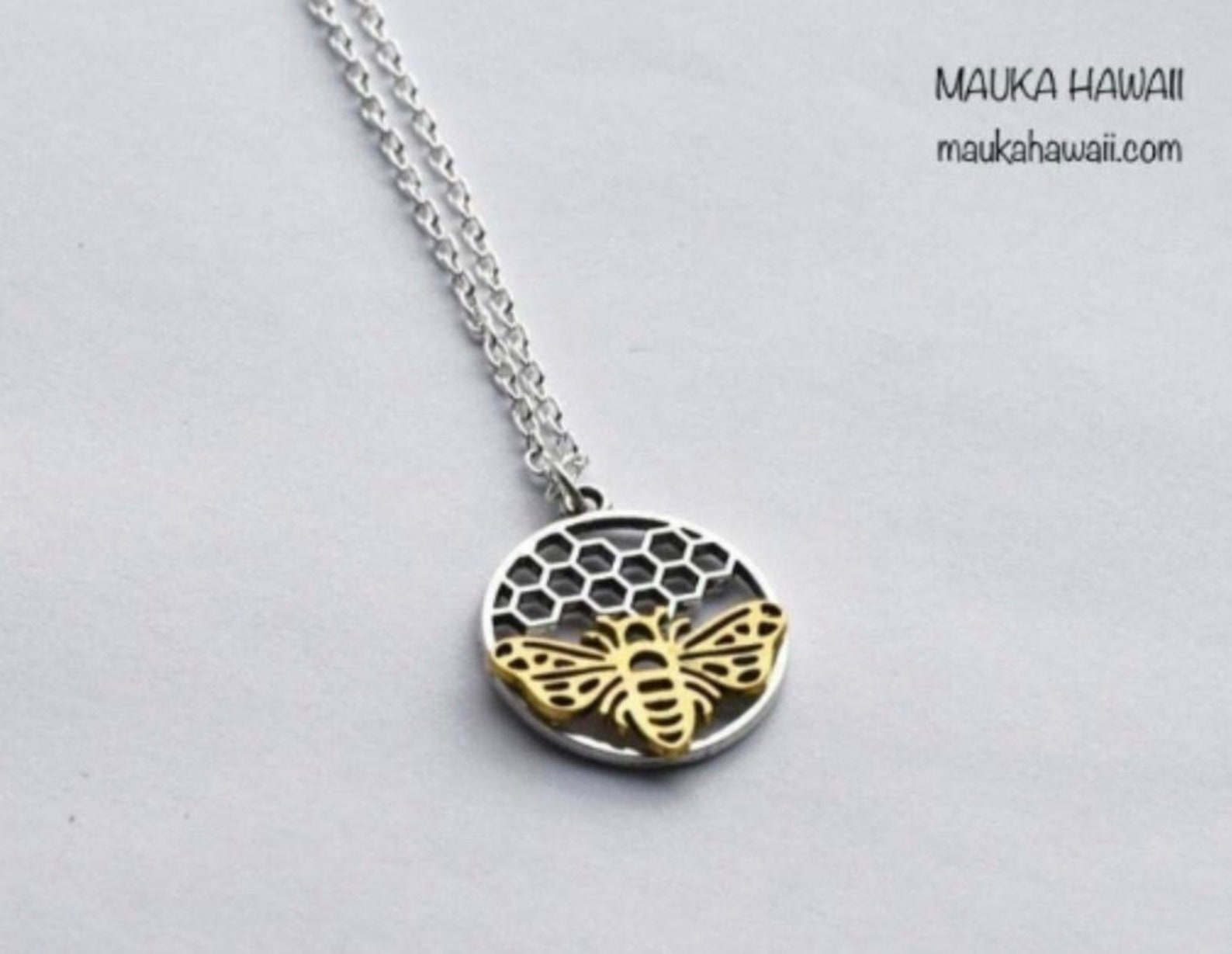Honey Bumble Bee Beehive 3D Alloy Two Tone Silver Gold Honeycomb ...