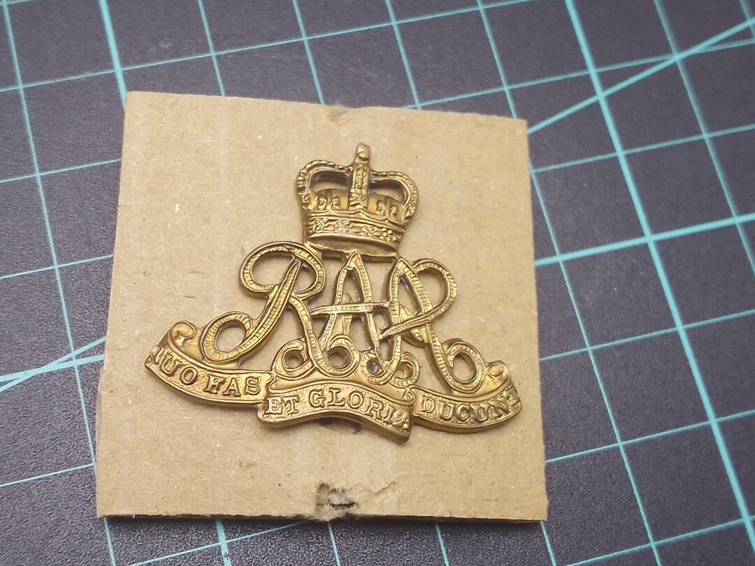 1953-60's Royal Australian Army Artillery RAA Collar Badge - Etsy