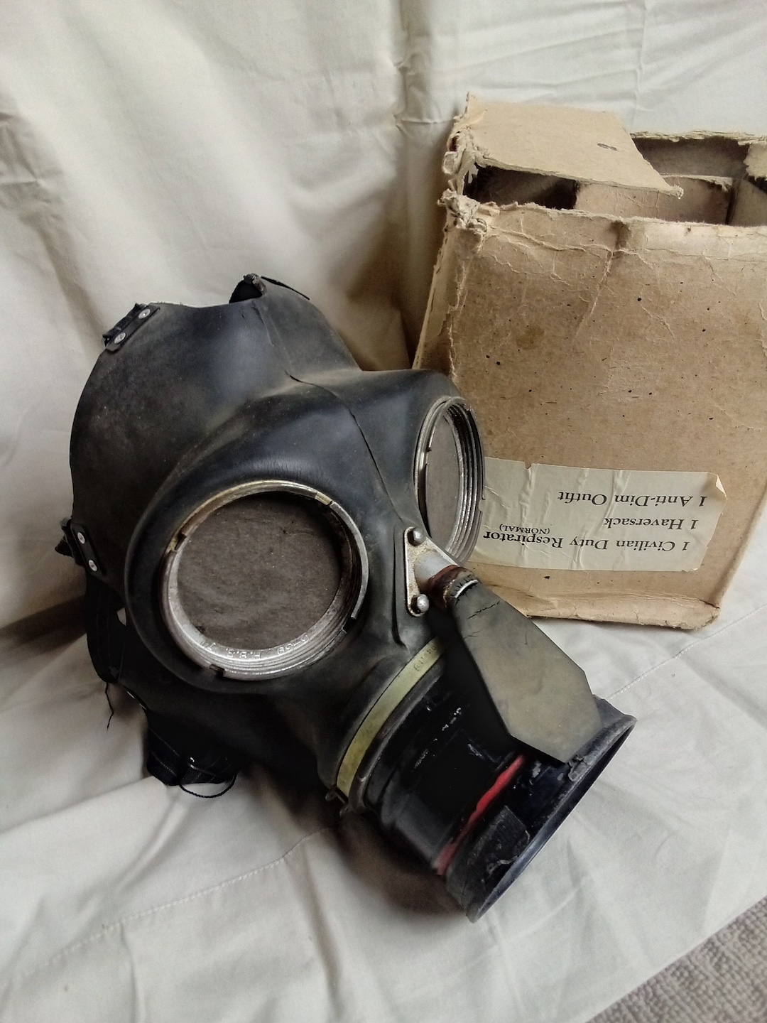 WW2 British Civilian Gas Mask 1939 Dated - Etsy