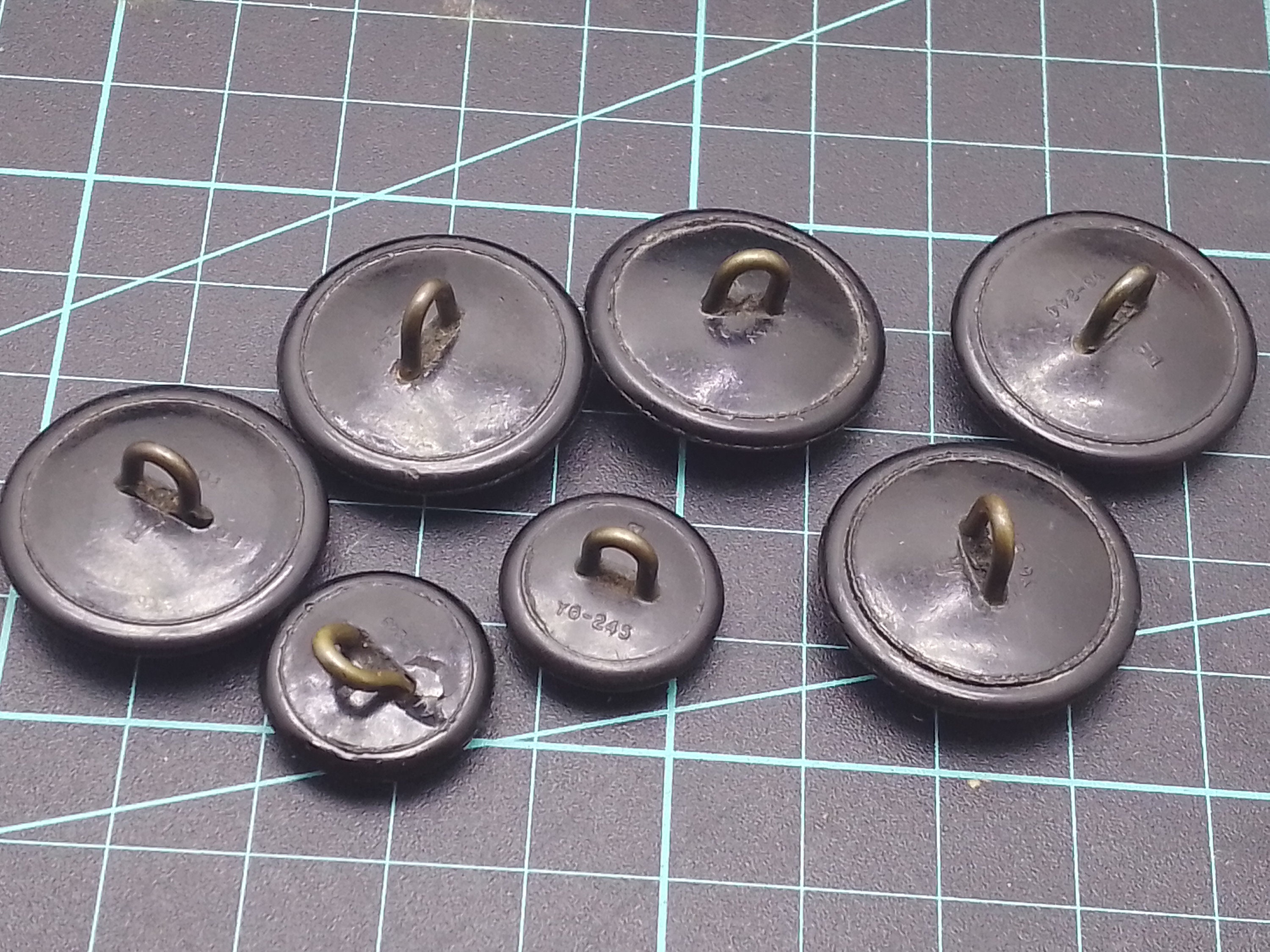 WW2 Australian Air Force RAAF Bakelite Uniform Buttons Lot - Etsy