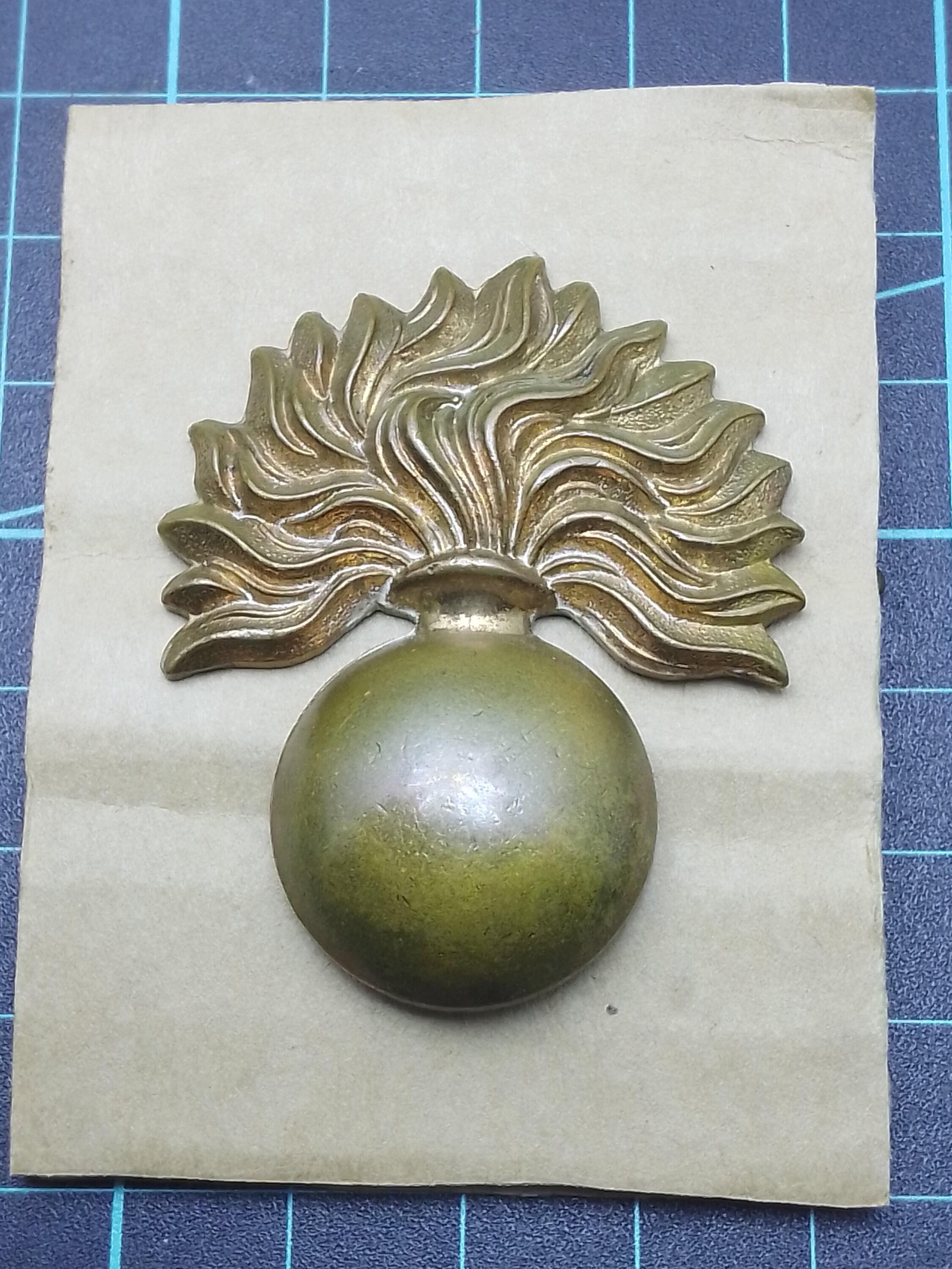 WW1 WW2 British Army Grenadier Guards Cap Badge - Etsy