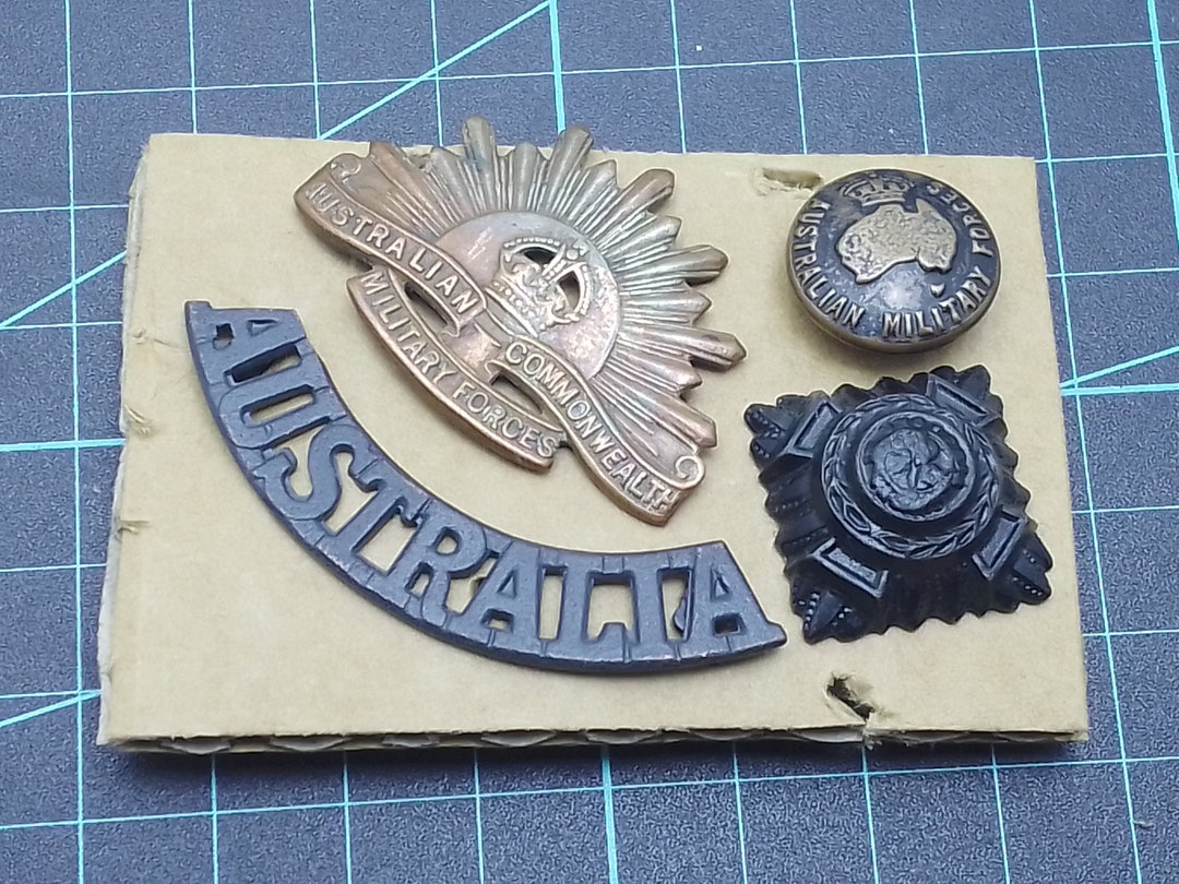 WW1 WW2 Australian Military Uniform Badges Lot of 4 - Etsy