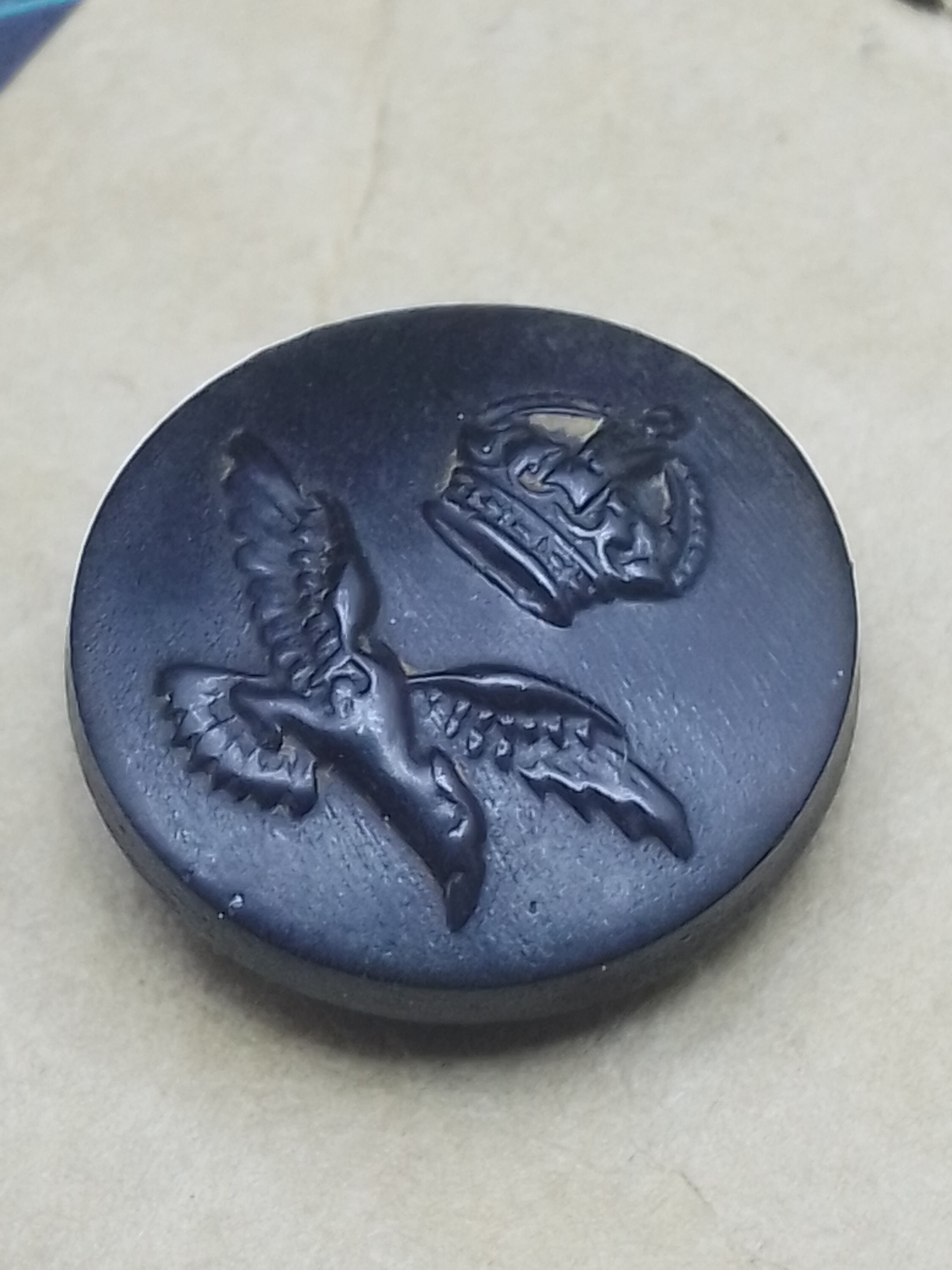 WW2 Royal Australian Air Force RAAF Hat Chin Strap Buttons Pair 2x 17mm ...