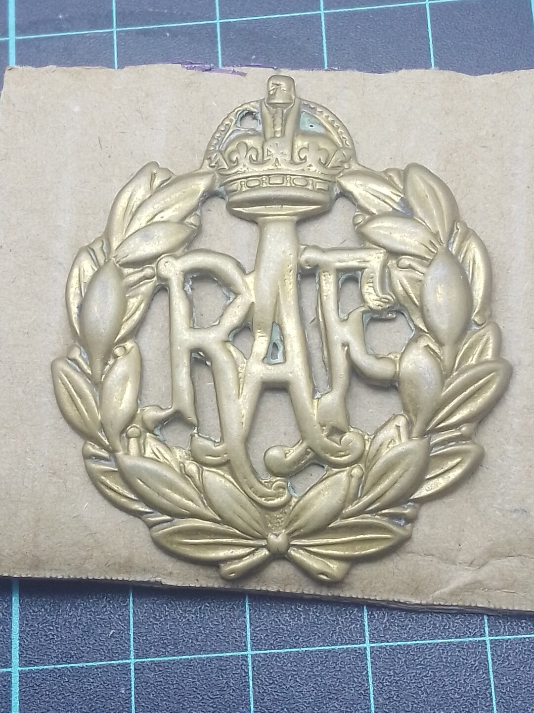 WW2 British Royal Air Force RAF Cap Badge - Etsy